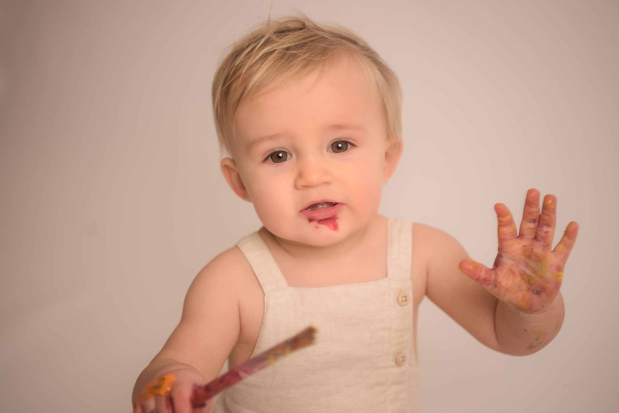 Find out more about Paint Splash photography Sessions