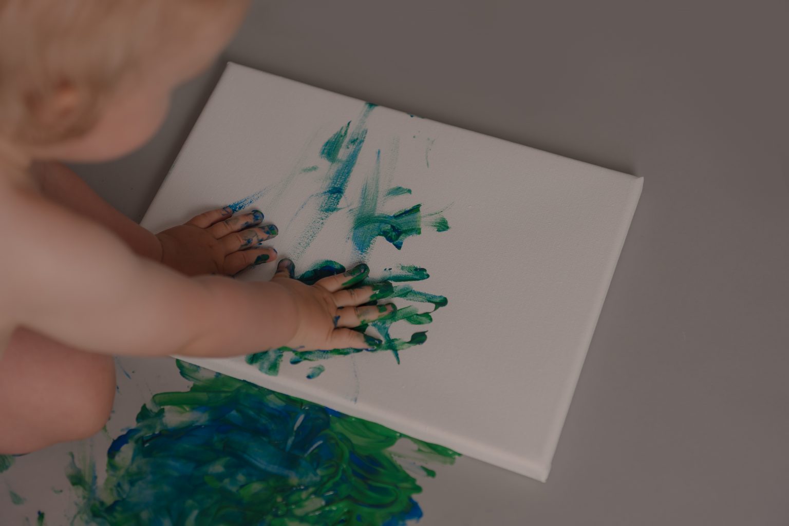 Find out more about Paint Splash photography Sessions