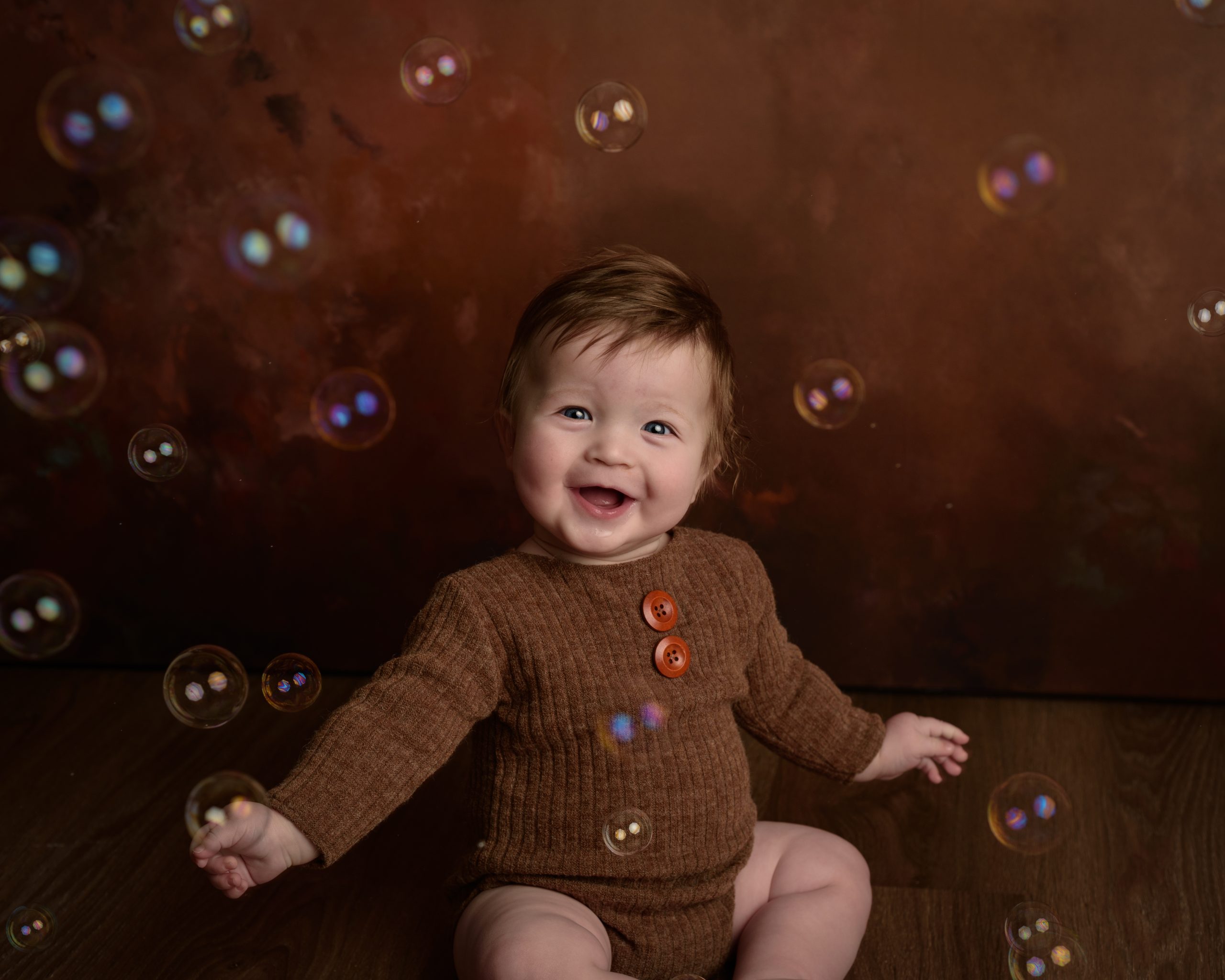 What is a sitter session & why should you document this milestone?